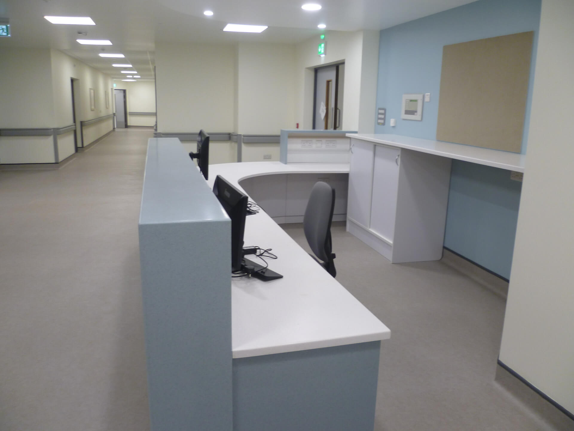 Worksurfaces for the Healthcare & Public Sector | Solid Surfacing